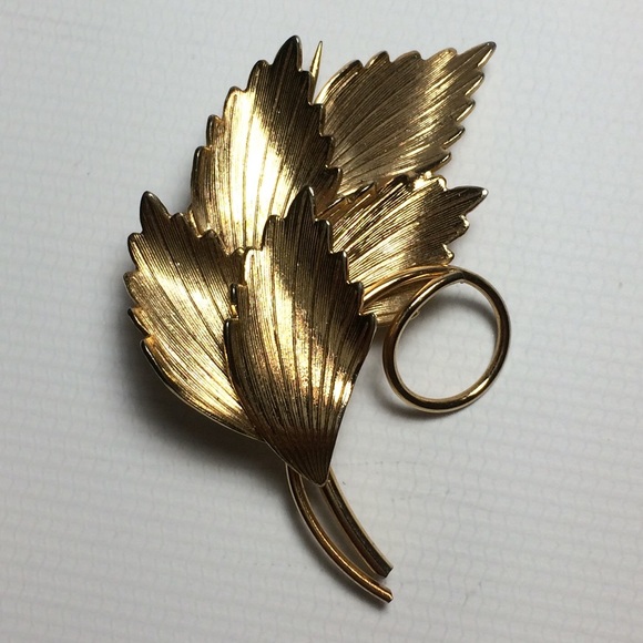 Jewelry | Vintage Leaf Brooch | Poshmark